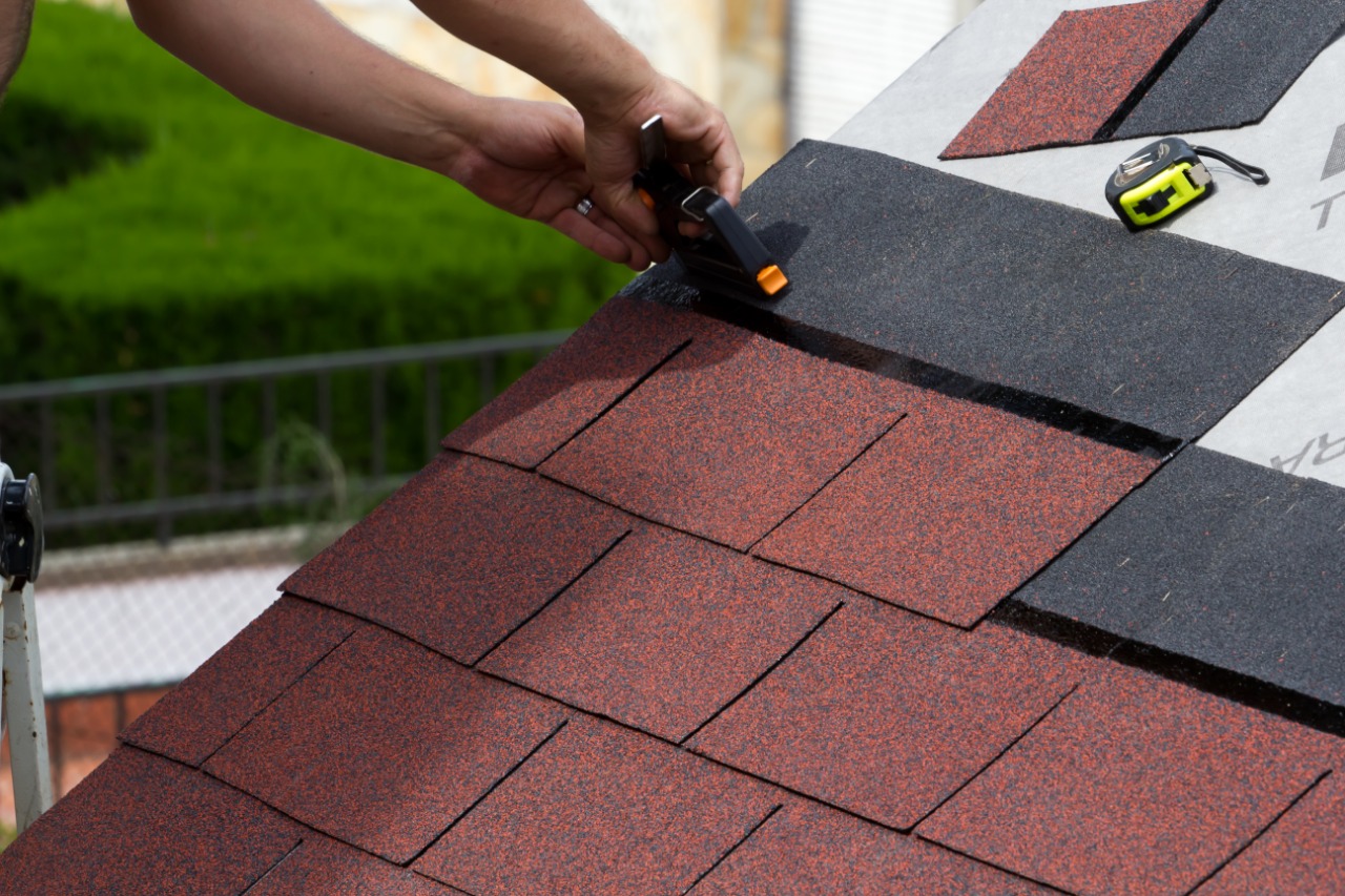 Asphalt Roofing Tampa - Asphalt Roof Repair - Asphalt Roof Company